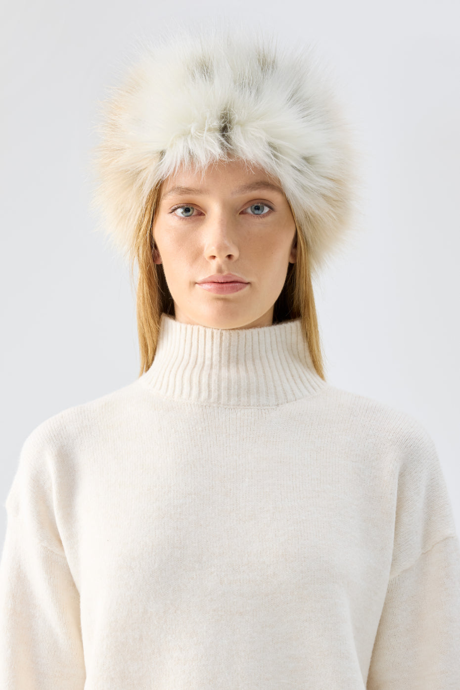 Natasha Hat - Final Sale – Unreal fur