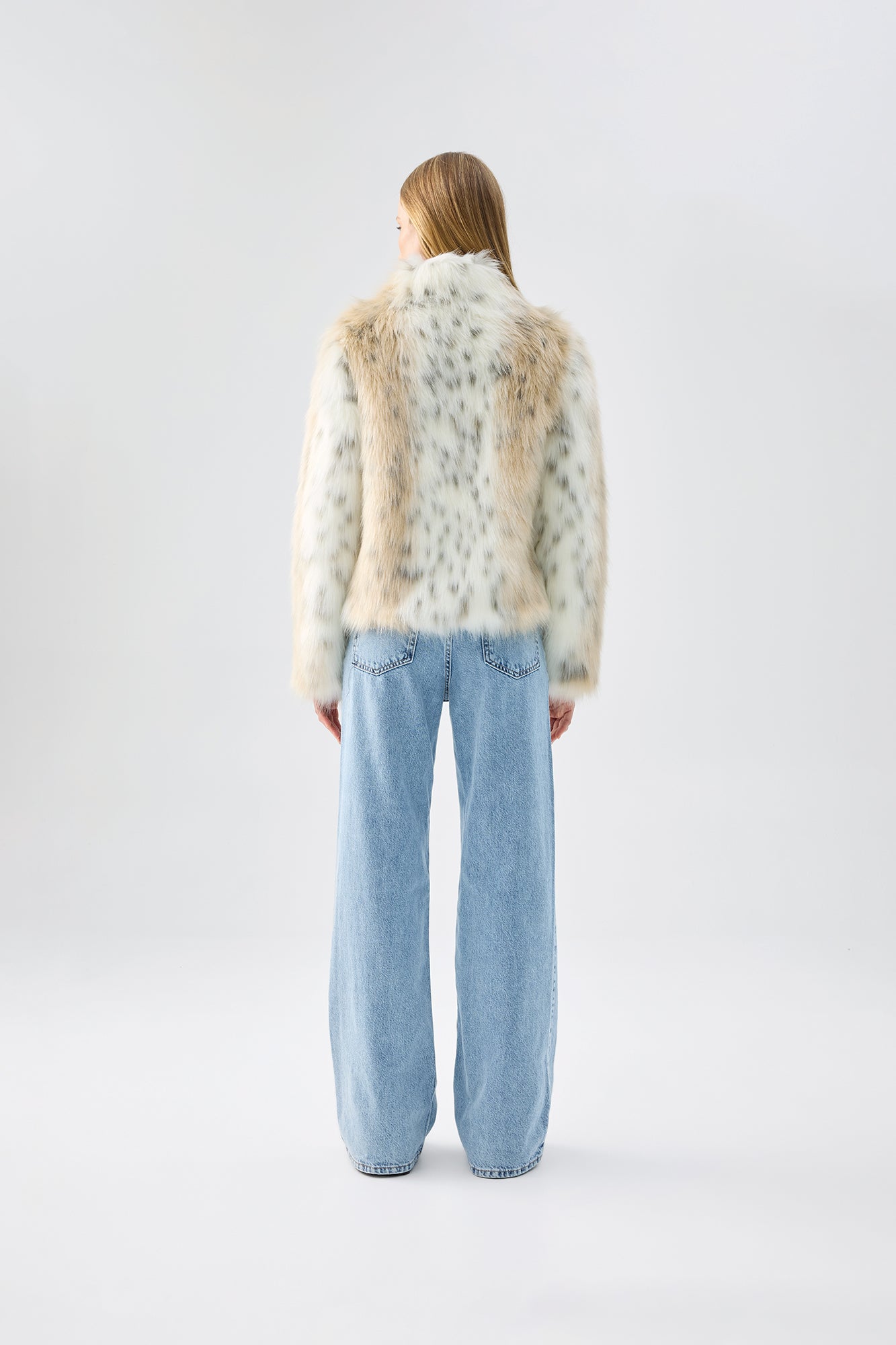 Wild Dream Jacket – Unreal fur